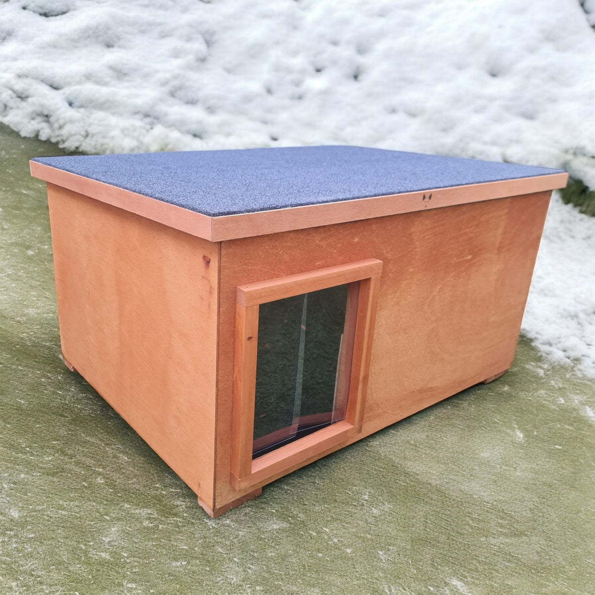 Giant INSULATED Cat House – Dingo